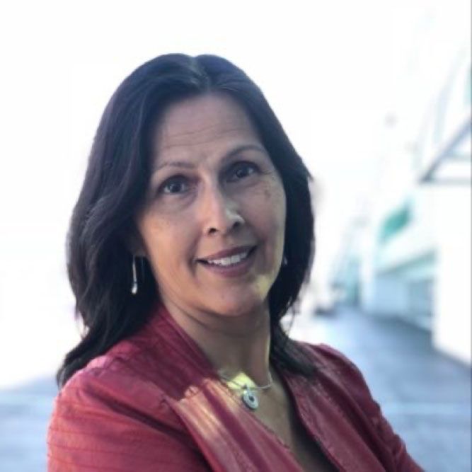 Jennifer Hooper - Petroleumag